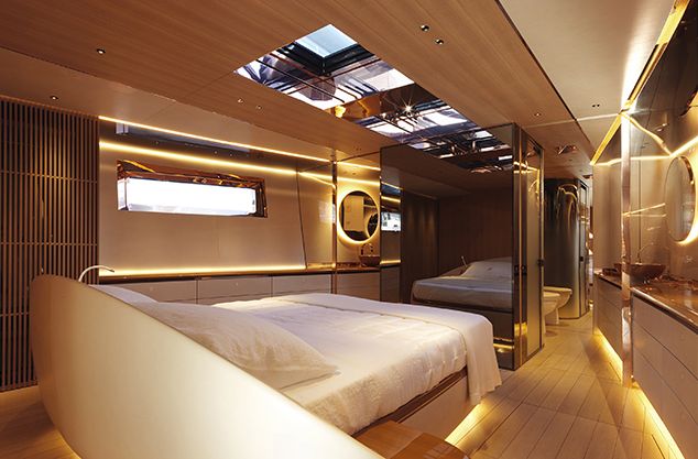 Ribelle Super Yacht - owners and guests cabins